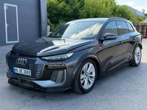 Grey Audi Q6 e-tron 2025 in Kaunas, with an engine capacity of 0.00 L and mileage of 34 thousand km for 36950 €, photo  on AUTOMOTO.COM.LV