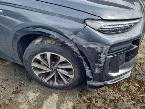 Pelēks Audi Q6 e-tron 2025 Viļņa, ar dzinēja tilpumu 0.00 L un nobraukumu 12 tūkst. km par 35900 €, foto 5 vietnē AUTOMOTO.COM.LV