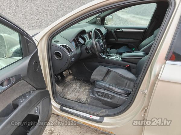 Smilšu krāsa Audi Q7 2007 Pērnava, ar dzinēja tilpumu 3.60 L un nobraukumu 317 tūkst. km par 3700 €, foto 7 vietnē AUTOMOTO.COM.LV