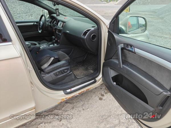 Smilšu krāsa Audi Q7 2007 Pērnava, ar dzinēja tilpumu 3.60 L un nobraukumu 317 tūkst. km par 3700 €, foto 8 vietnē AUTOMOTO.COM.LV