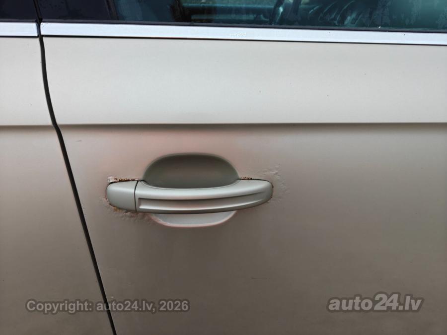 Beige Audi Q7 2007 in Parnu, with an engine capacity of 3.60 L and mileage of 317 thousand km for 3700 €, photo 13 on AUTOMOTO.COM.LV