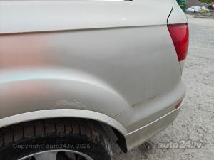Beige Audi Q7 2007 in Parnu, with an engine capacity of 3.60 L and mileage of 317 thousand km for 3700 €, photo 16 on AUTOMOTO.COM.LV