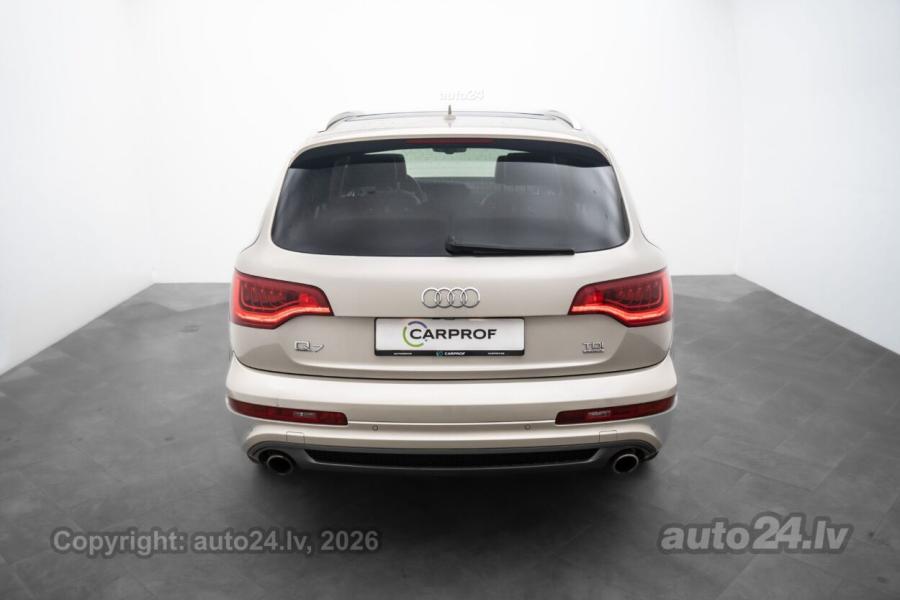 Beige Audi Q7 2012 in Tallinn, with an engine capacity of 3.00 L and mileage of 280 thousand km for 12899 €, photo 5 on AUTOMOTO.COM.LV