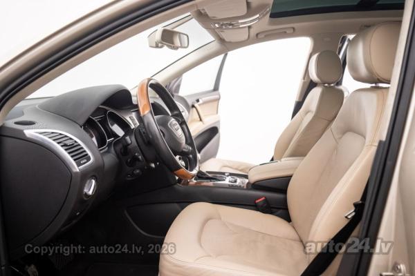 Beige Audi Q7 2012 in Tallinn, with an engine capacity of 3.00 L and mileage of 280 thousand km for 12899 €, photo 7 on AUTOMOTO.COM.LV