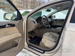 Beige Audi Q7 2013 in Tallinn, with an engine capacity of 3.00 L and mileage of 139 thousand km for 14990 €, photo 7 on AUTOMOTO.COM.LV