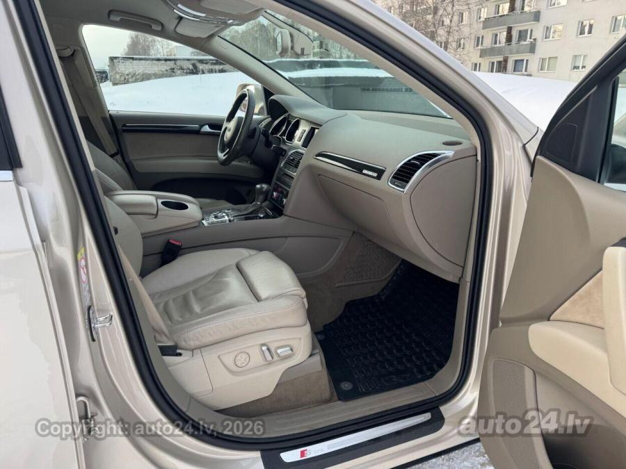 Beige Audi Q7 2013 in Tallinn, with an engine capacity of 3.00 L and mileage of 139 thousand km for 14990 €, photo 14 on AUTOMOTO.COM.LV