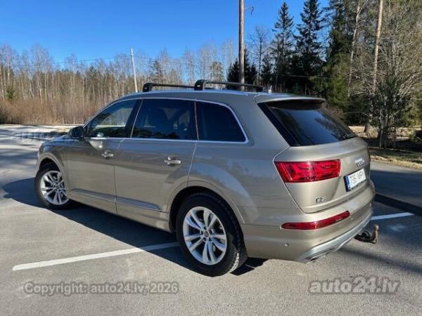 Beige Audi Q7 2016 in Tallinn, with an engine capacity of 3.00 L and mileage of 301 thousand km for 19500 €, photo 2 on AUTOMOTO.COM.LV