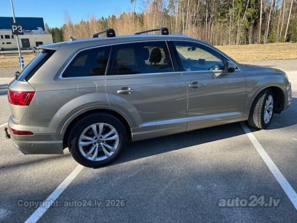Beige Audi Q7 2016 in Tallinn, with an engine capacity of 3.00 L and mileage of 301 thousand km for 19500 €, photo 4 on AUTOMOTO.COM.LV