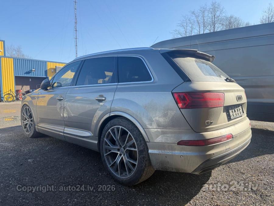 Smilšu krāsa Audi Q7 2016 Tallina, ar dzinēja tilpumu 3.00 L un nobraukumu 250 tūkst. km par 16900 €, foto 5 vietnē AUTOMOTO.COM.LV