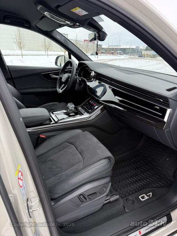 Beige Audi Q7 2024 in Tartu, with an engine capacity of 3.00 L and mileage of 52 thousand km for 74500 €, photo 11 on AUTOMOTO.COM.LV