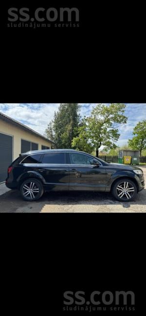 Melns Audi Q7 2006 Saldus, ar dzinēja tilpumu 3.00 L un nobraukumu 454 tūkst. km par 5500 €, foto 3 vietnē AUTOMOTO.COM.LV