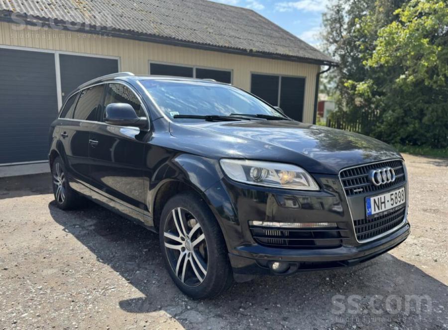Melns Audi Q7 2006 Saldus, ar dzinēja tilpumu 3.00 L un nobraukumu 454 tūkst. km par 5000 €, foto 1 vietnē AUTOMOTO.COM.LV