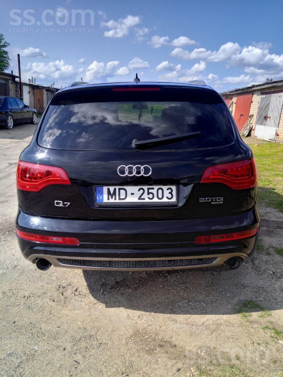 Melns Audi Q7 2006 Jēkabpils, ar dzinēja tilpumu 3.00 L un nobraukumu 345 tūkst. km par 5900 €, foto 7 vietnē AUTOMOTO.COM.LV
