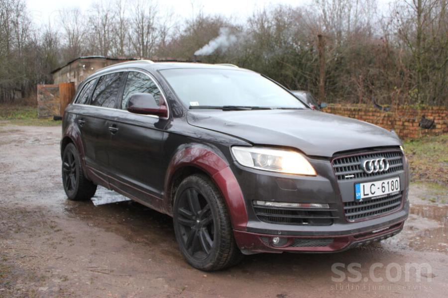 Melns Audi Q7 2006 Bauska, ar dzinēja tilpumu 3.00 L un nobraukumu 360 tūkst. km par 2500 €, foto 2 vietnē AUTOMOTO.COM.LV