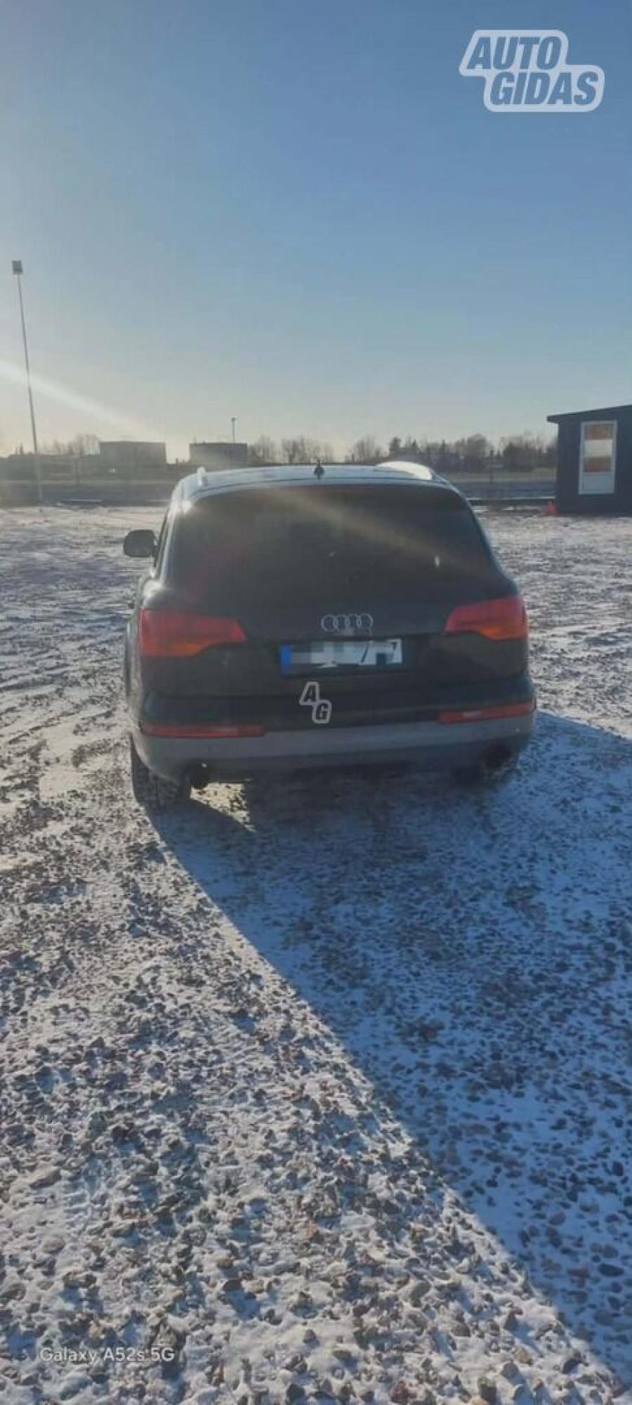 Black Audi Q7 2006 in Marijampole, with an engine capacity of 3.00 L and mileage of 324 thousand km for 5200 €, photo 2 on AUTOMOTO.COM.LV