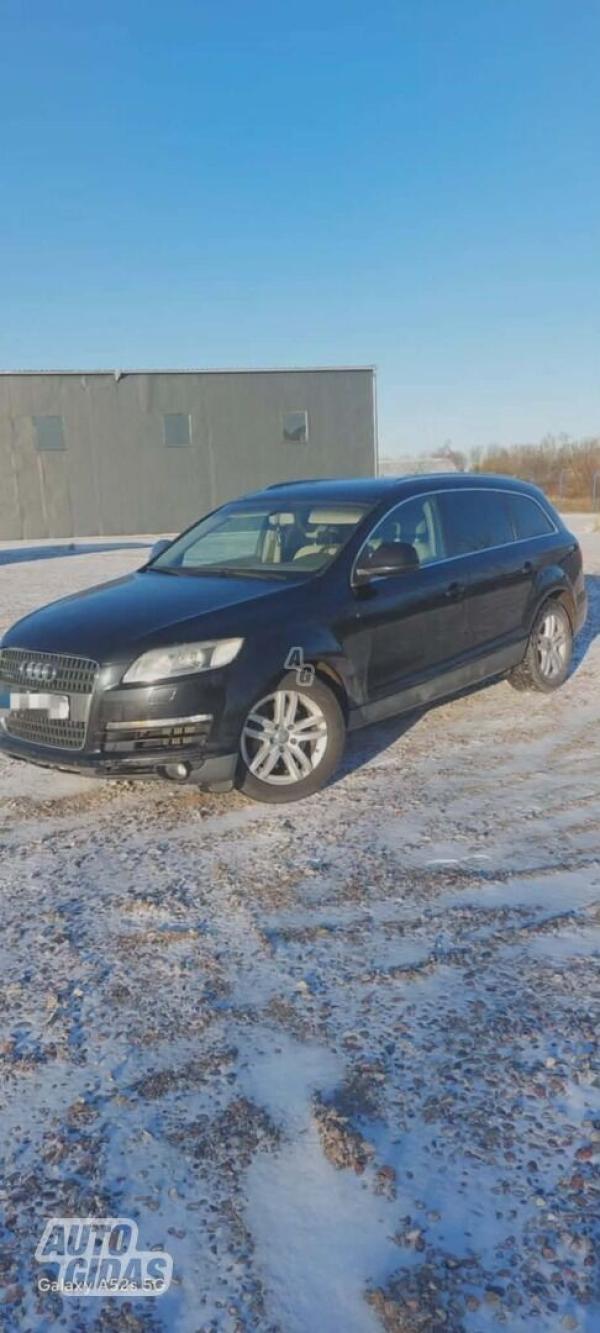 Black Audi Q7 2006 in Marijampole, with an engine capacity of 3.00 L and mileage of 324 thousand km for 5200 €, photo 3 on AUTOMOTO.COM.LV