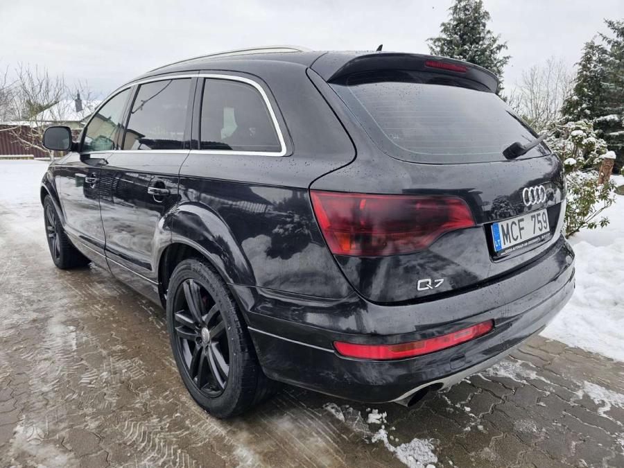 Melns Audi Q7 2006 Kauņa, ar dzinēja tilpumu 3.00 L un nobraukumu 278 tūkst. km par 5850 €, foto 8 vietnē AUTOMOTO.COM.LV