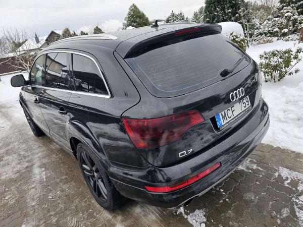 Black Audi Q7 2006 in Kaunas, with an engine capacity of 3.00 L and mileage of 278 thousand km for 5850 €, photo 10 on AUTOMOTO.COM.LV