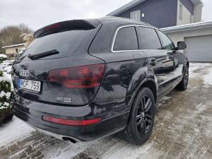 Melns Audi Q7 2006 Kauņa, ar dzinēja tilpumu 3.00 L un nobraukumu 278 tūkst. km par 5850 €, foto 19 vietnē AUTOMOTO.COM.LV