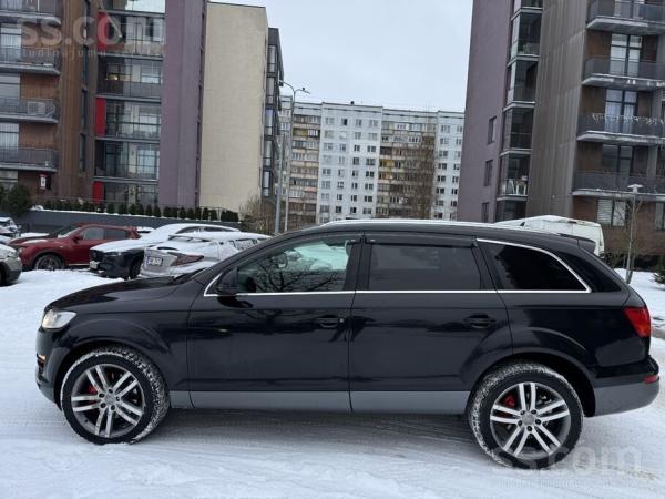 Melns Audi Q7 2006 Rīga, ar dzinēja tilpumu 3.00 L un nobraukumu 271 tūkst. km par 4990 €, foto 3 vietnē AUTOMOTO.COM.LV