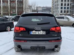 Melns Audi Q7 2006 Rīga, ar dzinēja tilpumu 3.00 L un nobraukumu 271 tūkst. km par 4990 €, foto 4 vietnē AUTOMOTO.COM.LV