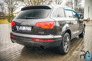 Melns Audi Q7 2006 Rīga, ar dzinēja tilpumu 3.00 L un nobraukumu 512 tūkst. km par 3990 €, foto 4 vietnē AUTOMOTO.COM.LV