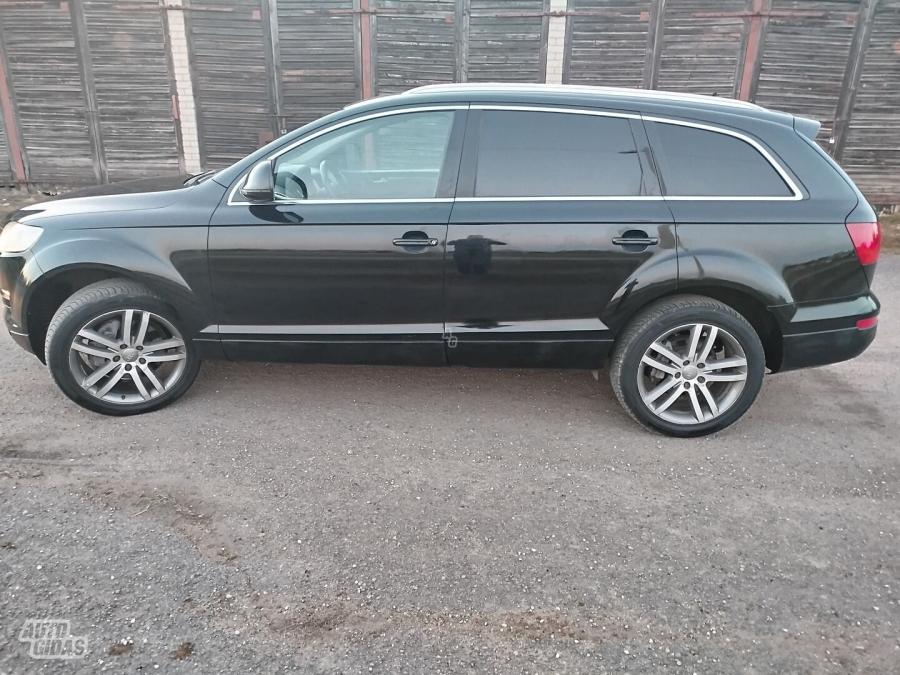 Melns Audi Q7 2006 Vilkaviškis, ar dzinēja tilpumu 3.00 L un nobraukumu 284 tūkst. km par 4000 €, foto 4 vietnē AUTOMOTO.COM.LV