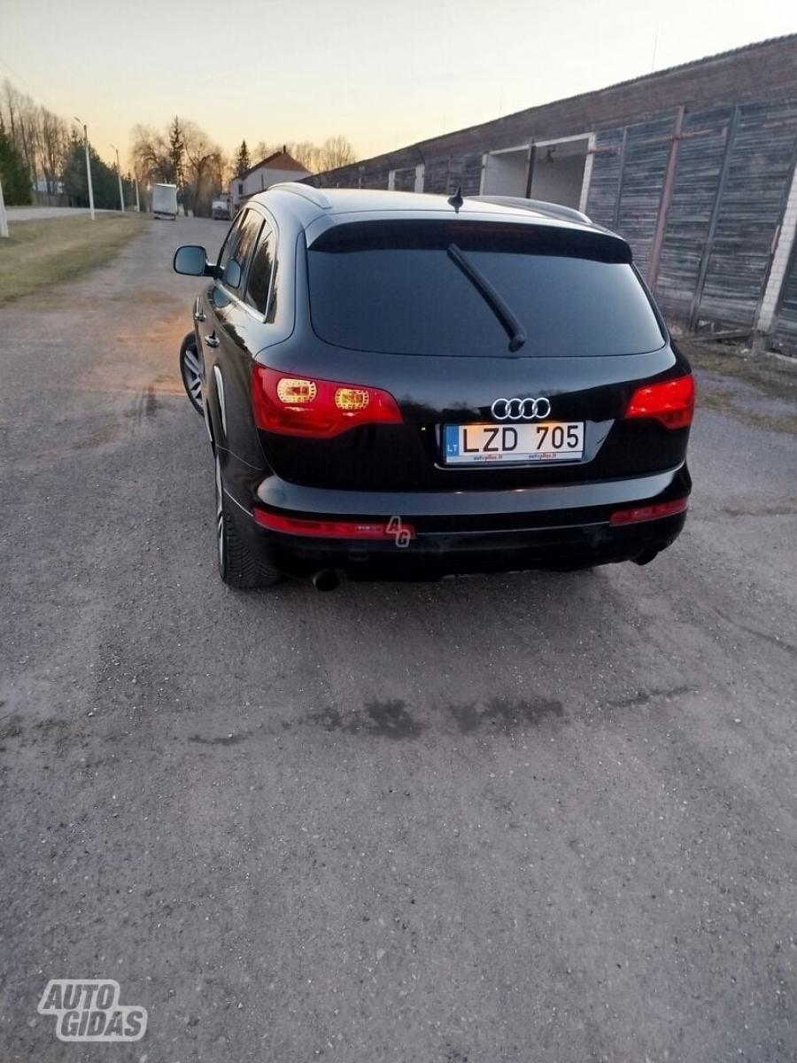 Melns Audi Q7 2006 Vilkaviškis, ar dzinēja tilpumu 3.00 L un nobraukumu 284 tūkst. km par 4000 €, foto 9 vietnē AUTOMOTO.COM.LV
