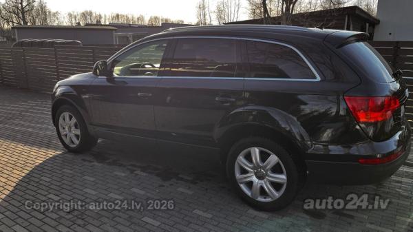 Melns Audi Q7 2006 Tallina, ar dzinēja tilpumu 3.00 L un nobraukumu 422 tūkst. km par 7000 €, foto 4 vietnē AUTOMOTO.COM.LV