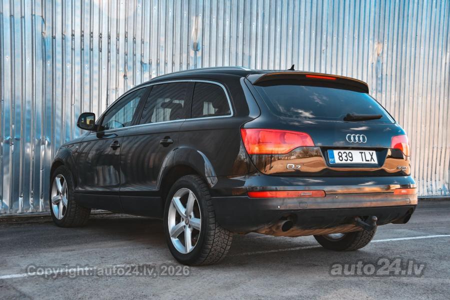 Melns Audi Q7 2006 Tallina, ar dzinēja tilpumu 3.00 L un nobraukumu 490 tūkst. km par 7999 €, foto 7 vietnē AUTOMOTO.COM.LV