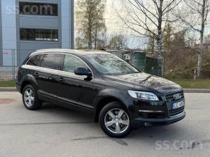 Черный Ауди Ку 7 2006 в Рига, объемом двигателя 3.00 л и пробегом 0 тыс. км за 5750 €, фото 6 на AUTOMOTO.COM.LV