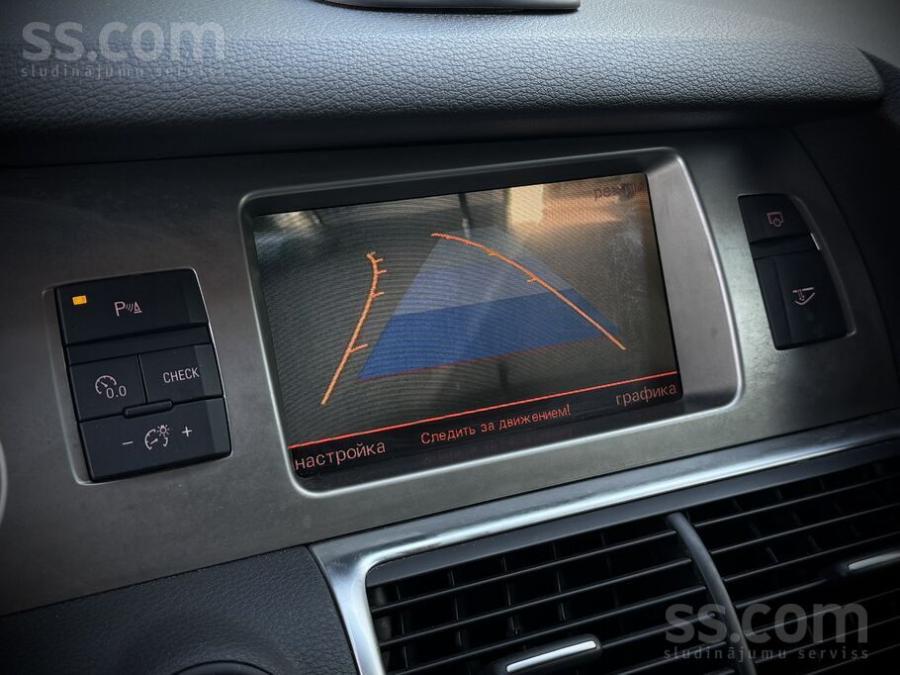 Black Audi Q7 2006 in Jelgava, with an engine capacity of 3.00 L and mileage of 332 thousand km for 5190 €, photo 17 on AUTOMOTO.COM.LV