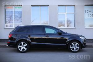 Черный Ауди Ку 7 2006 в Рига, объемом двигателя 3.00 л и пробегом 335 тыс. км за 4995 €, фото 4 на AUTOMOTO.COM.LV