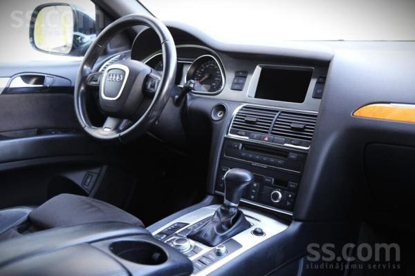 Black Audi Q7 2006 in Riga, with an engine capacity of 3.00 L and mileage of 335 thousand km for 4995 €, photo 10 on AUTOMOTO.COM.LV