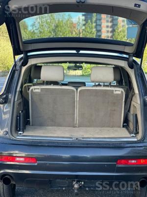 Melns Audi Q7 2006 Rīga, ar dzinēja tilpumu 3.00 L un nobraukumu 347 tūkst. km par 2990 €, foto 14 vietnē AUTOMOTO.COM.LV