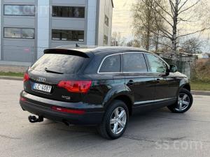 Melns Audi Q7 2006 Rīga, ar dzinēja tilpumu 3.00 L un nobraukumu 0 tūkst. km par 4650 €, foto 3 vietnē AUTOMOTO.COM.LV