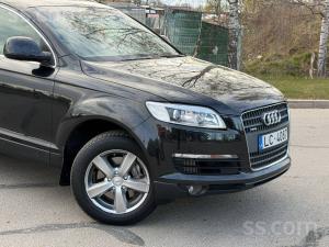 Melns Audi Q7 2006 Rīga, ar dzinēja tilpumu 3.00 L un nobraukumu 0 tūkst. km par 4650 €, foto 9 vietnē AUTOMOTO.COM.LV
