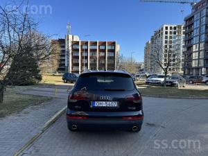 Melns Audi Q7 2006 Rīga, ar dzinēja tilpumu 3.00 L un nobraukumu 295 tūkst. km par 5390 €, foto 5 vietnē AUTOMOTO.COM.LV