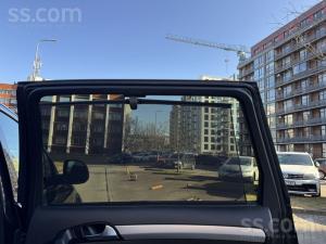 Melns Audi Q7 2006 Rīga, ar dzinēja tilpumu 3.00 L un nobraukumu 295 tūkst. km par 5390 €, foto 21 vietnē AUTOMOTO.COM.LV