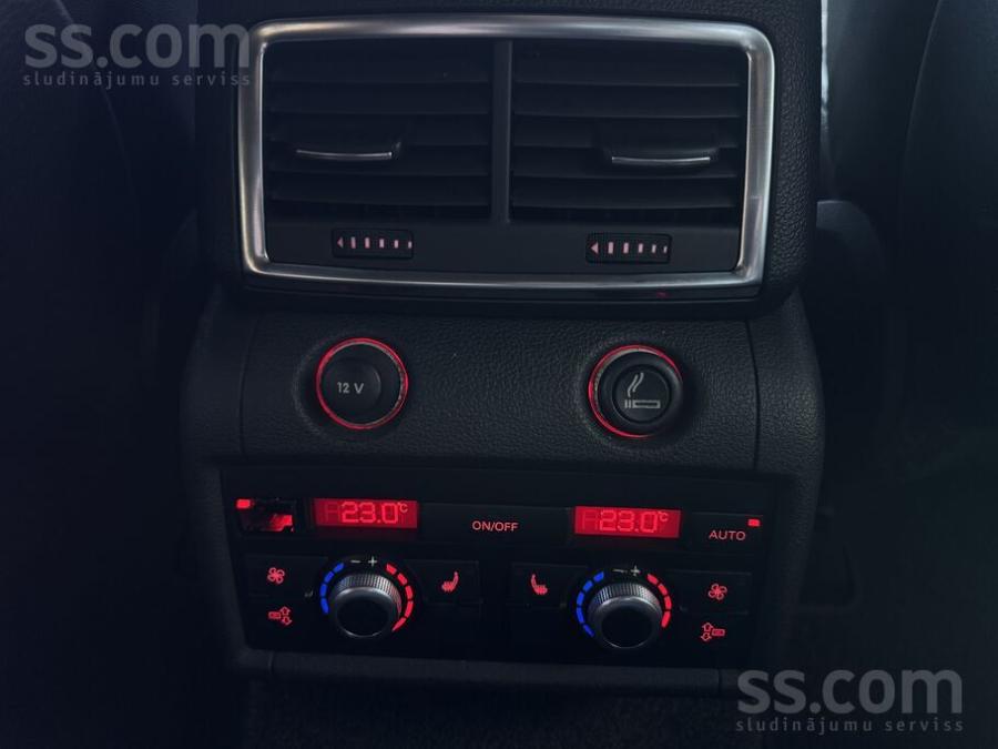 Melns Audi Q7 2006 Rīga, ar dzinēja tilpumu 3.00 L un nobraukumu 295 tūkst. km par 5390 €, foto 22 vietnē AUTOMOTO.COM.LV