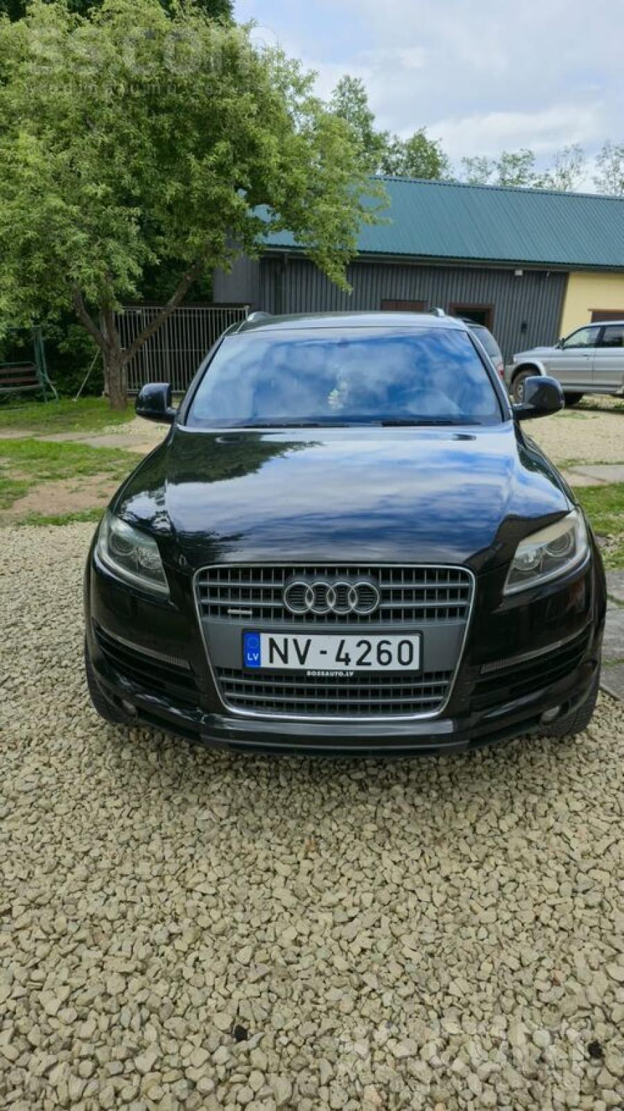 Black Audi Q7 2006 in Balvi, with an engine capacity of 3.00 L and mileage of 269 thousand km for 6777 €, photo 3 on AUTOMOTO.COM.LV