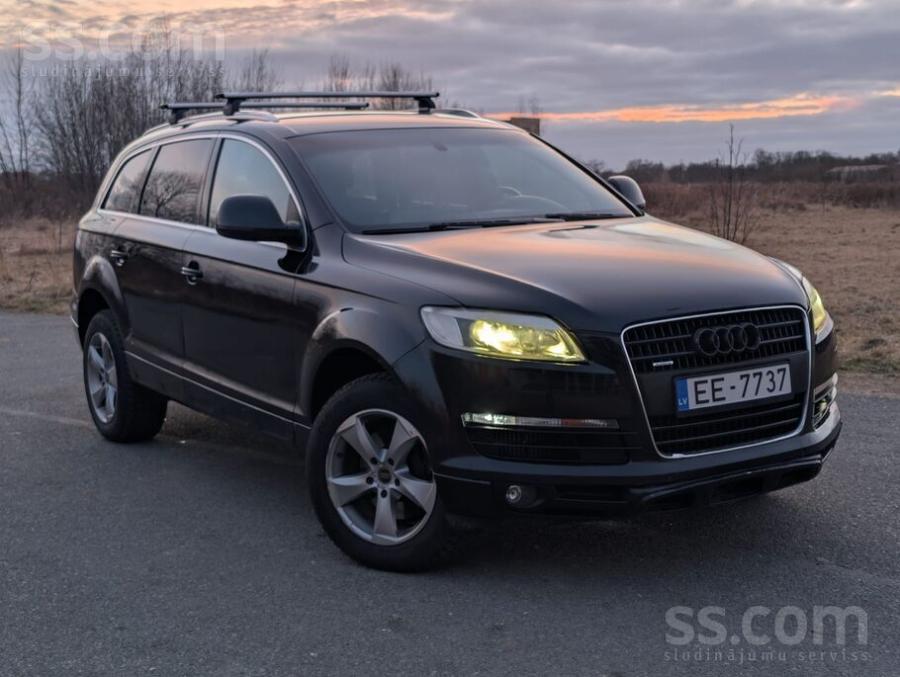 Black Audi Q7 2006 in Riga, with an engine capacity of 3.00 L and mileage of 310 thousand km for 5800 €, photo 1 on AUTOMOTO.COM.LV