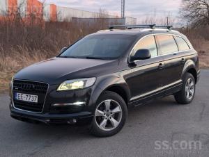 Black Audi Q7 2006 in Riga, with an engine capacity of 3.00 L and mileage of 310 thousand km for 5800 €, photo 3 on AUTOMOTO.COM.LV