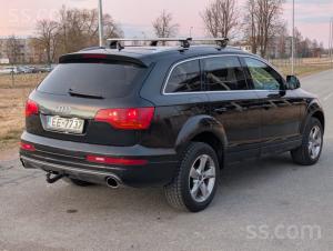 Black Audi Q7 2006 in Riga, with an engine capacity of 3.00 L and mileage of 310 thousand km for 5800 €, photo 7 on AUTOMOTO.COM.LV