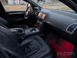 Black Audi Q7 2006 in Riga, with an engine capacity of 3.00 L and mileage of 310 thousand km for 5800 €, photo 17 on AUTOMOTO.COM.LV