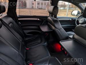 Black Audi Q7 2006 in Riga, with an engine capacity of 3.00 L and mileage of 310 thousand km for 5800 €, photo 18 on AUTOMOTO.COM.LV