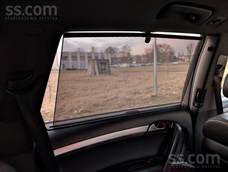 Black Audi Q7 2006 in Riga, with an engine capacity of 3.00 L and mileage of 310 thousand km for 5800 €, photo 19 on AUTOMOTO.COM.LV