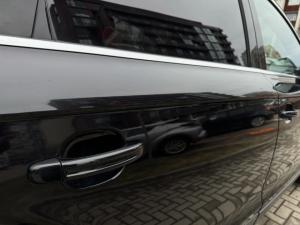 Melns Audi Q7 2006 Rīga, ar dzinēja tilpumu 3.00 L un nobraukumu 361 tūkst. km par 5990 €, foto 4 vietnē AUTOMOTO.COM.LV