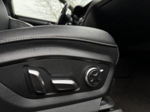 Melns Audi Q7 2006 Rīga, ar dzinēja tilpumu 3.00 L un nobraukumu 361 tūkst. km par 5990 €, foto 21 vietnē AUTOMOTO.COM.LV
