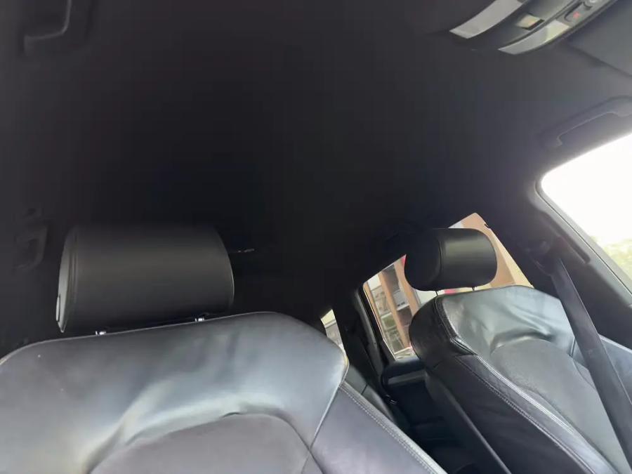 Black Audi Q7 2006 in Riga, with an engine capacity of 3.00 L and mileage of 406 thousand km for 5490 €, photo 13 on AUTOMOTO.COM.LV